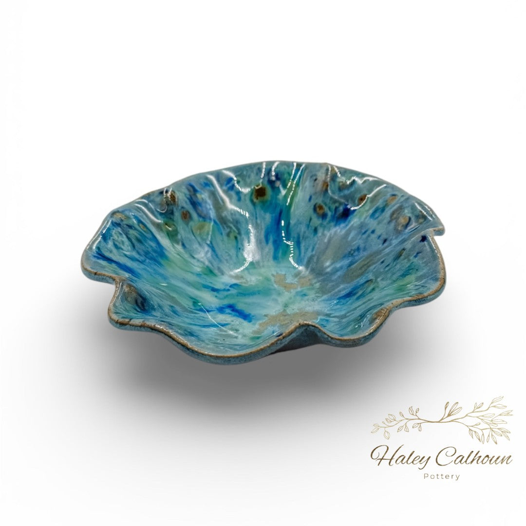 Sapphire Small Round Bowl – Haley Calhoun Pottery
